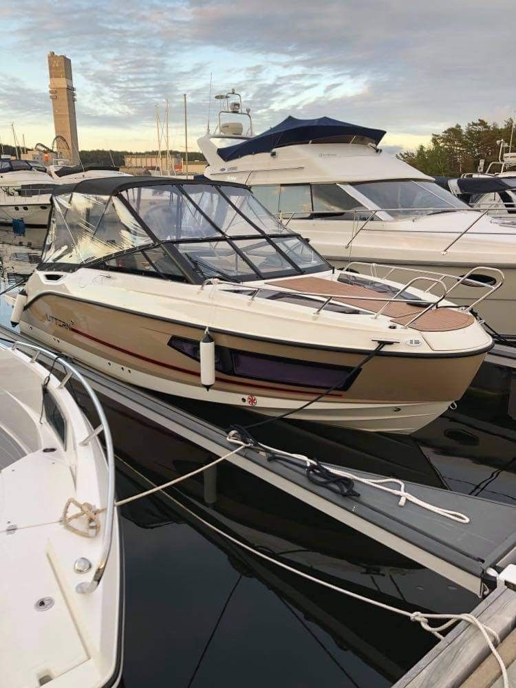 Uttern D70 | Skipperi