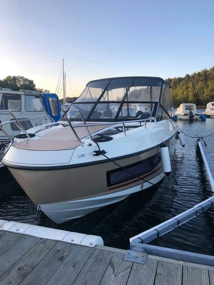 Uttern D70 | Skipperi